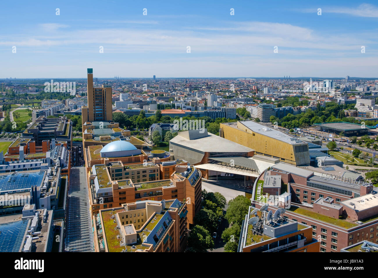Skyline von Berlin, Deutschland - Innenstadt / Stadtbild Antenne ...