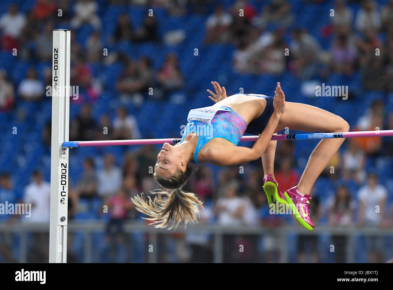 Yuliya Levchenko konkurriert im Hochsprung bei Golden Gala, IAAF ...