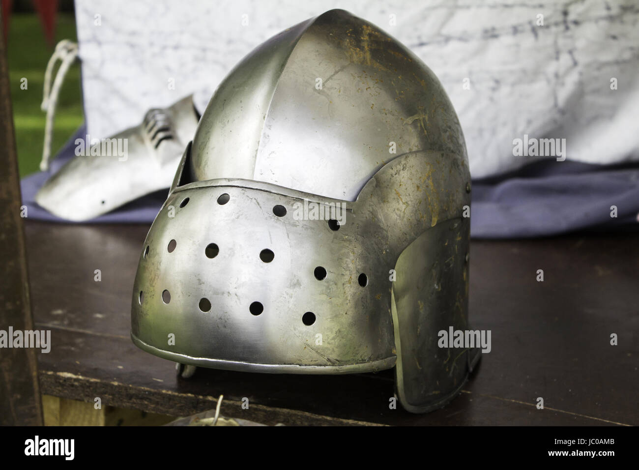 Antiken mittelalterlichen Metall Rüstung Helm, Krieg und champion ...