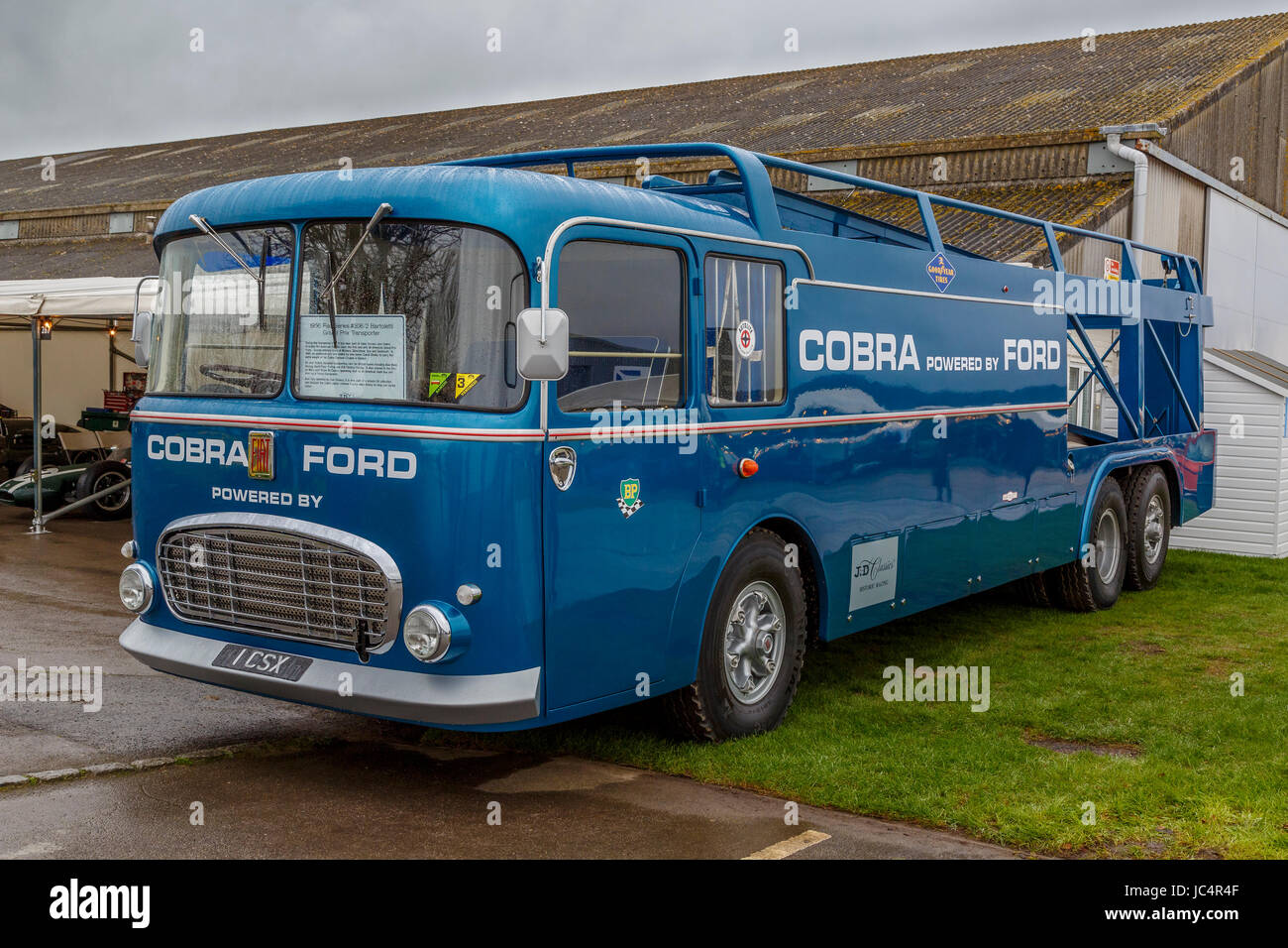 1956 Fiat Serie 306/2 Bartoletti Grand Prix Transporter, bei Goodwood ...