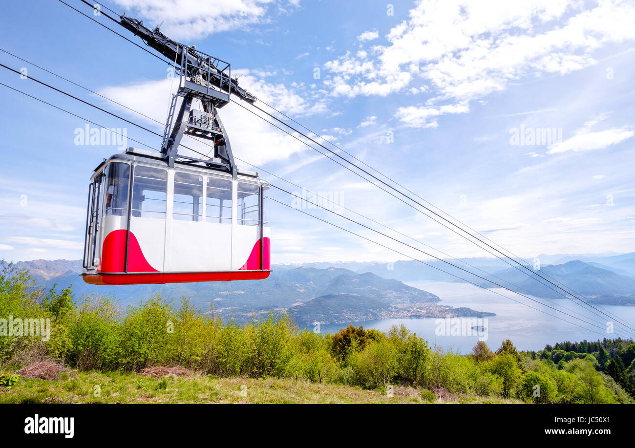 Funivia seilbahn -Fotos und -Bildmaterial in hoher Auflösung – Alamy