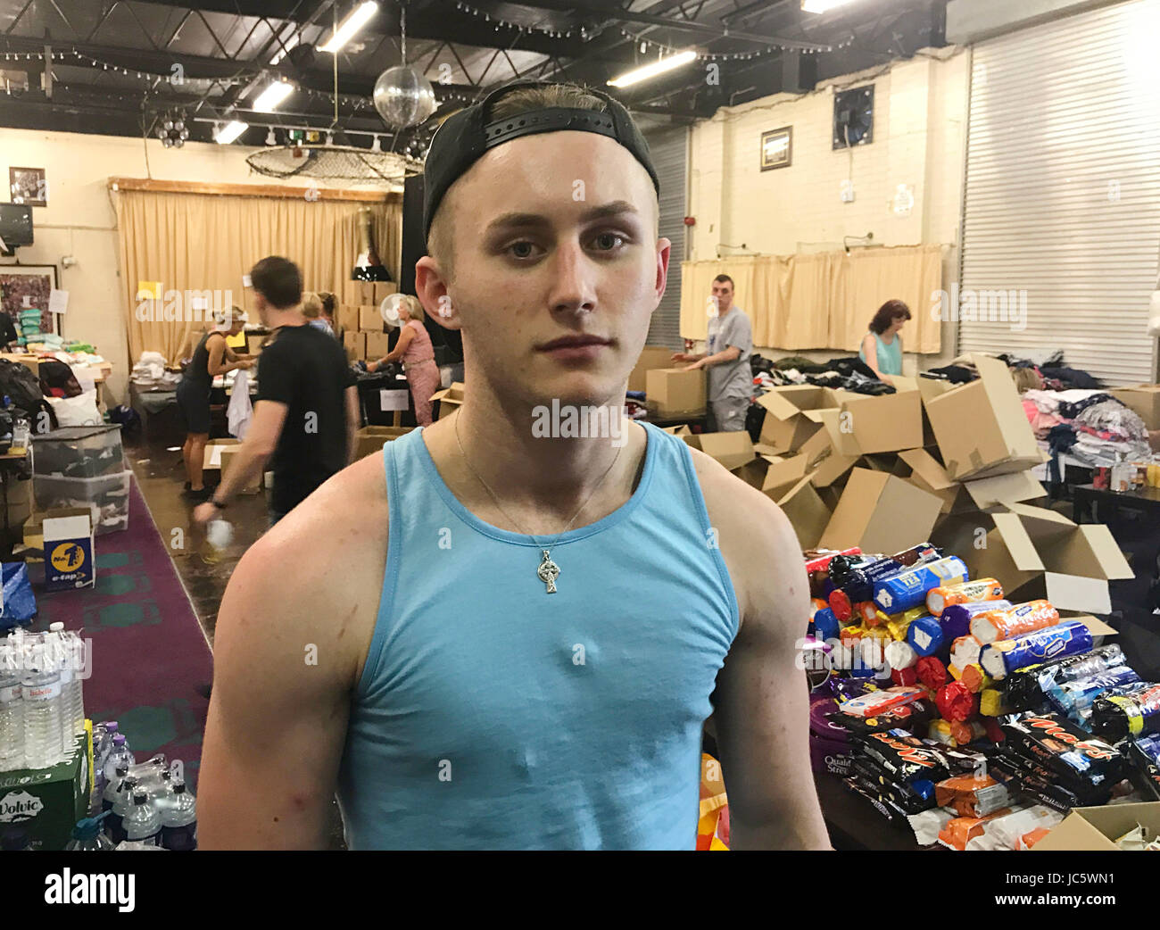 Wer arbeitete durch die nacht -Fotos und -Bildmaterial in hoher ...