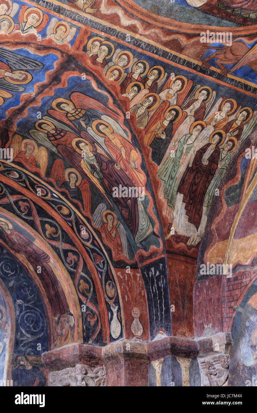 Frankreich, Haute-Loire (43), Brioude, la Basilique Saint-Julien de ...