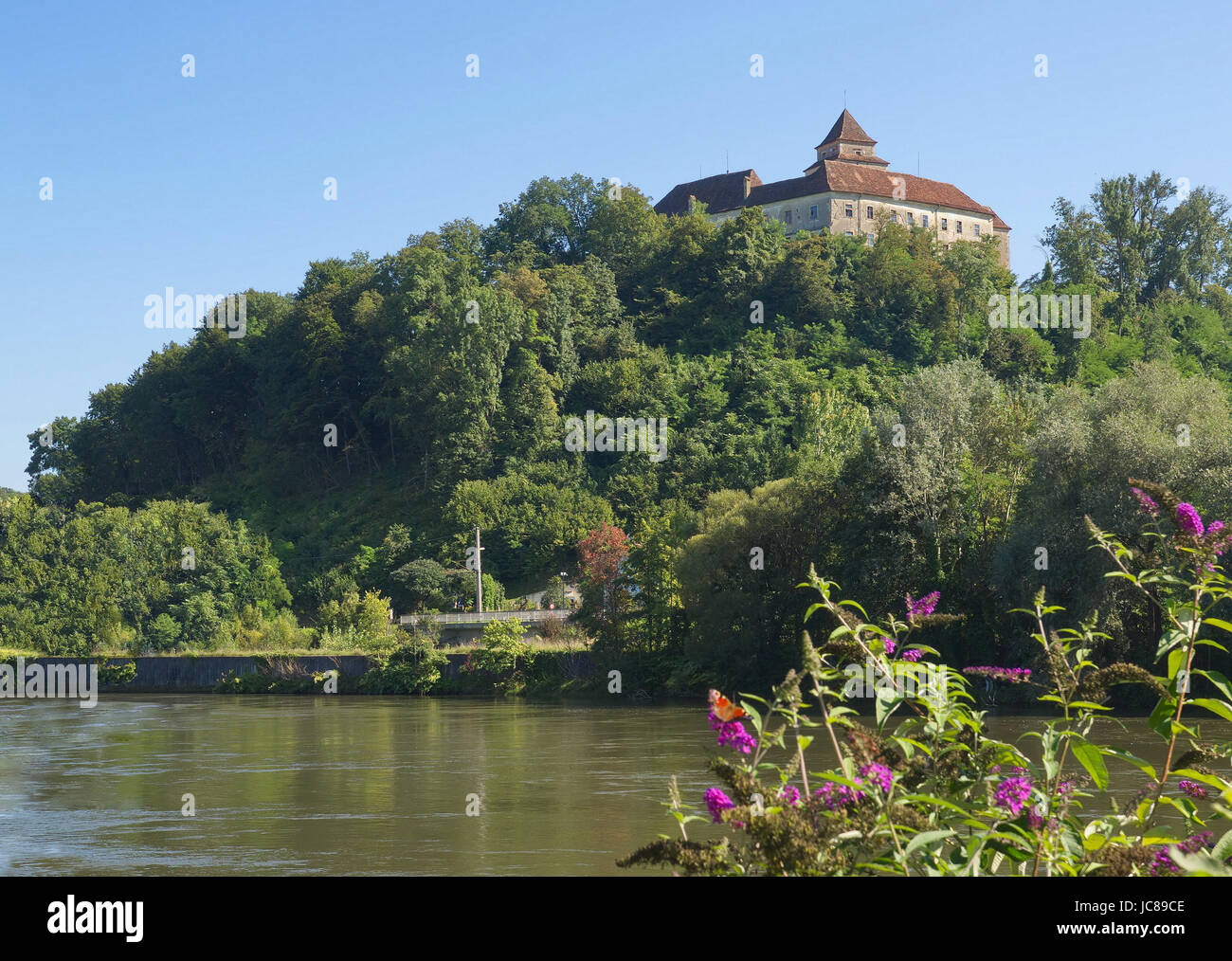 Ehrenhausen an der weinstrasse -Fotos und -Bildmaterial in hoher ...
