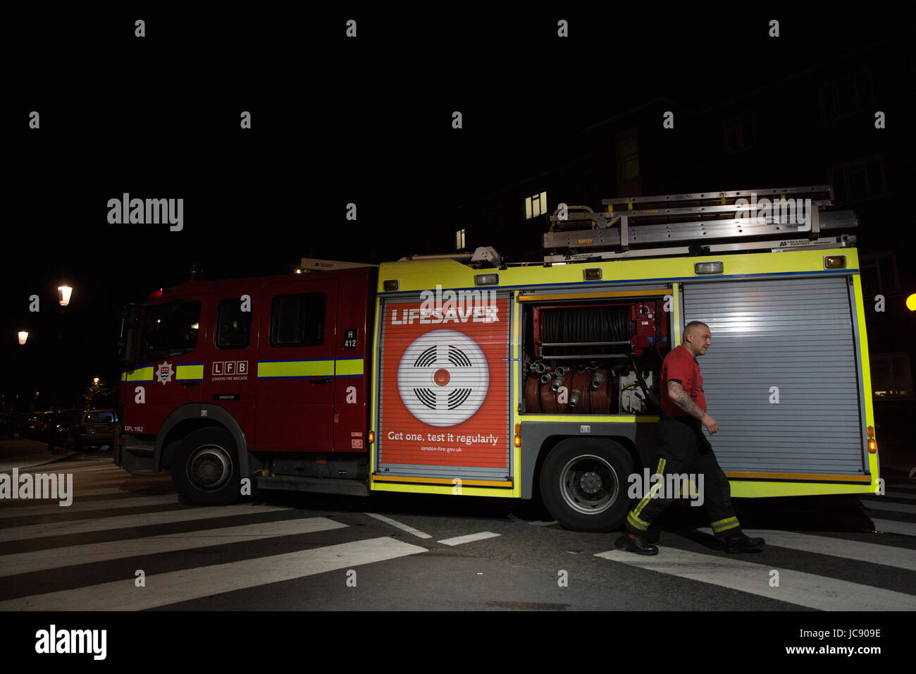 London Emergency Services London Fire Brigade Stockfotos und -bilder ...