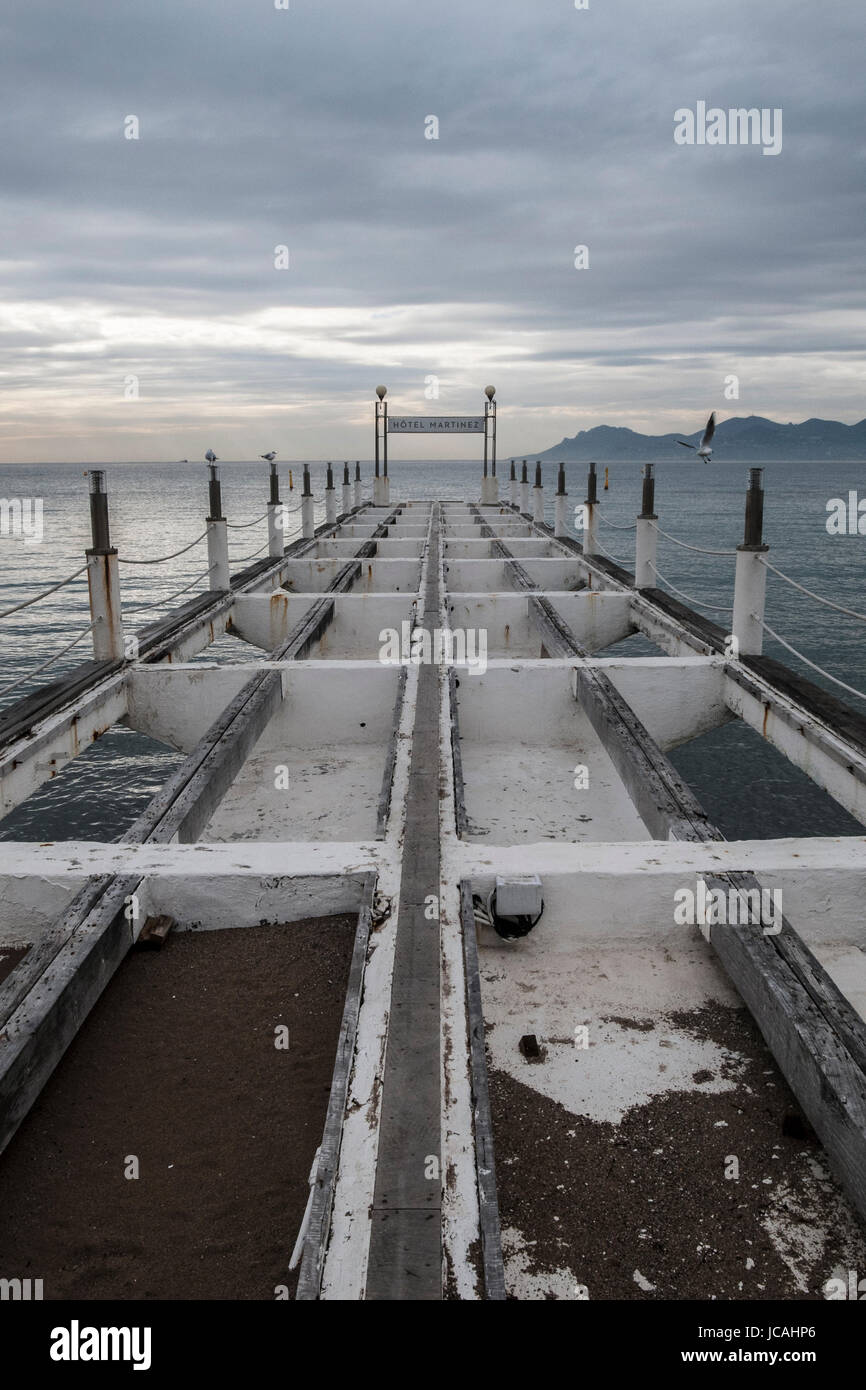 Cannes vergehen zeit -Fotos und -Bildmaterial in hoher Auflösung – Alamy