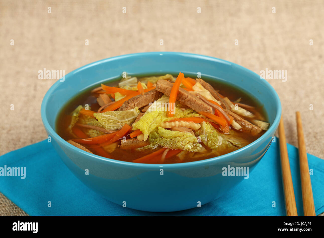 Asiatischer nudel -Fotos und -Bildmaterial in hoher Auflösung – Alamy