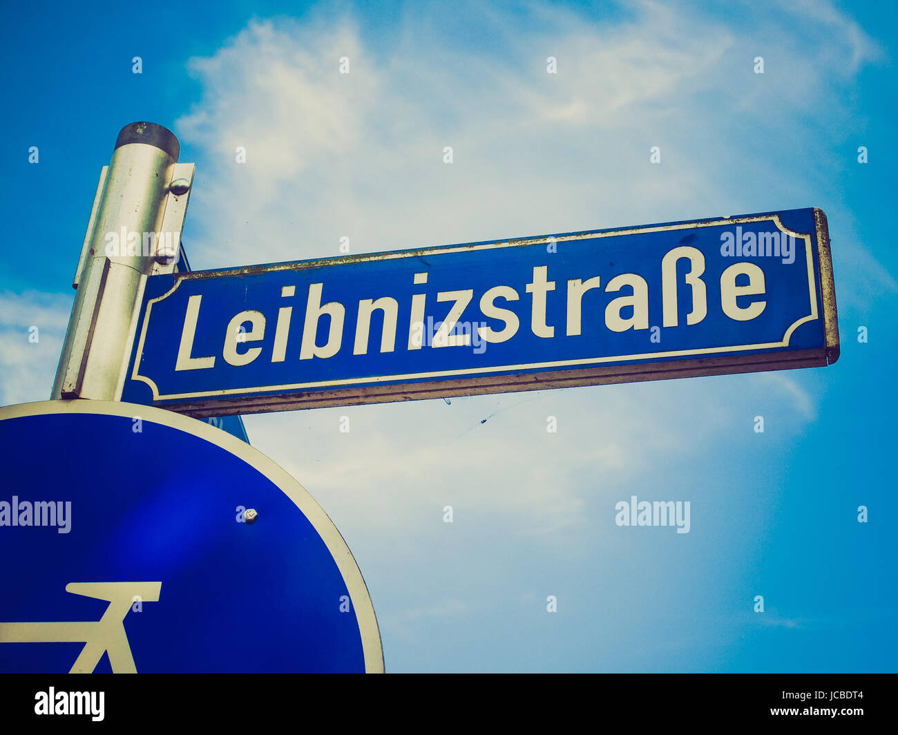 Leibnizstraße Straßenschild in Leipzig Deutschland Stockfotografie - Alamy