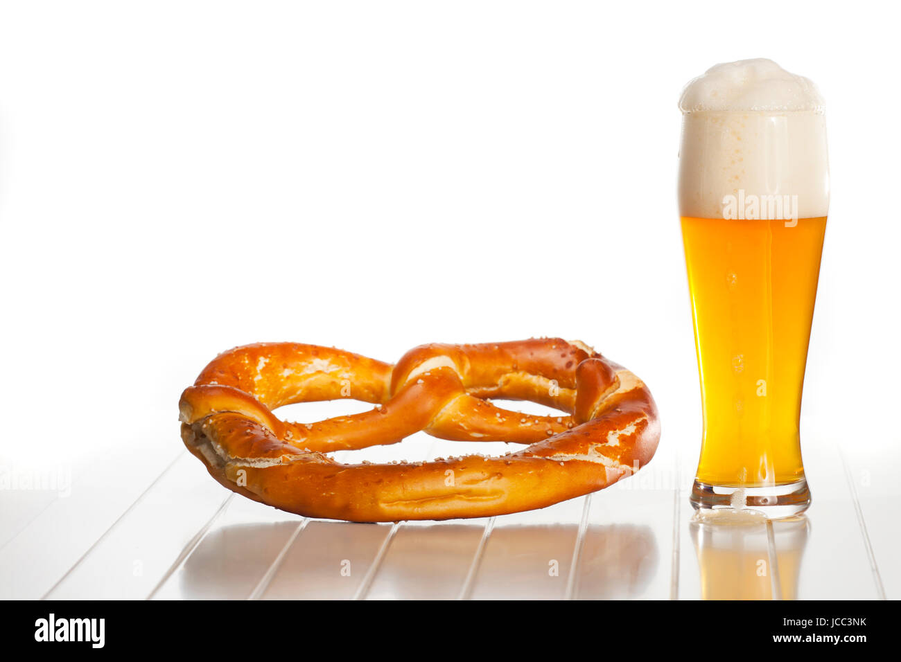 Bayerisch brezel -Fotos und -Bildmaterial in hoher Auflösung – Alamy