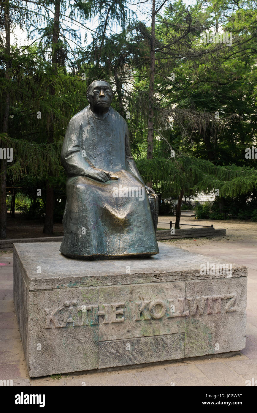 Skulptur von gustav seitz -Fotos und -Bildmaterial in hoher Auflösung ...