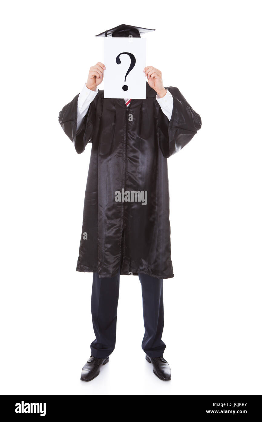 Graduate Person mit Fragezeichen Schild vor Gesicht Over White ...