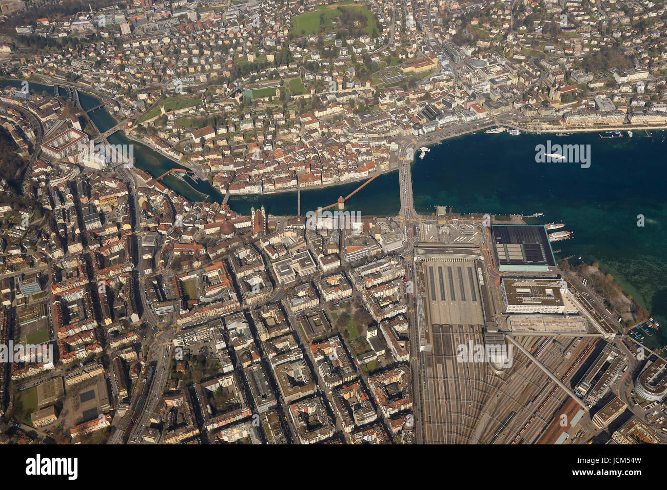 Luzerner Kapellbrücke Haupt Bahnhof See Stadt Luzern Schweiz Stadt ...