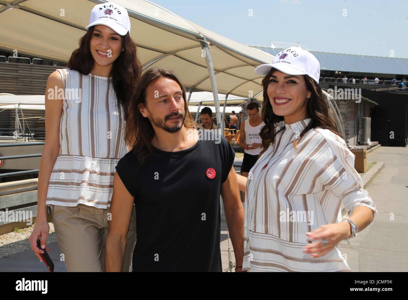 Dj bob sinclar -Fotos und -Bildmaterial in hoher Auflösung – Alamy