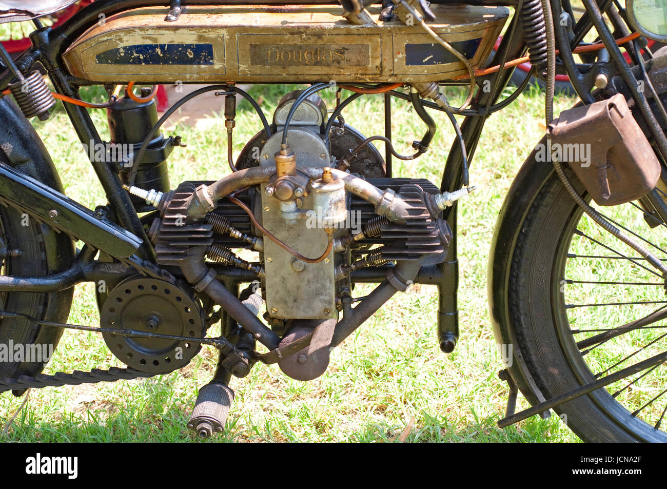 Klassische motorrad nahaufnahme -Fotos und -Bildmaterial in hoher ...
