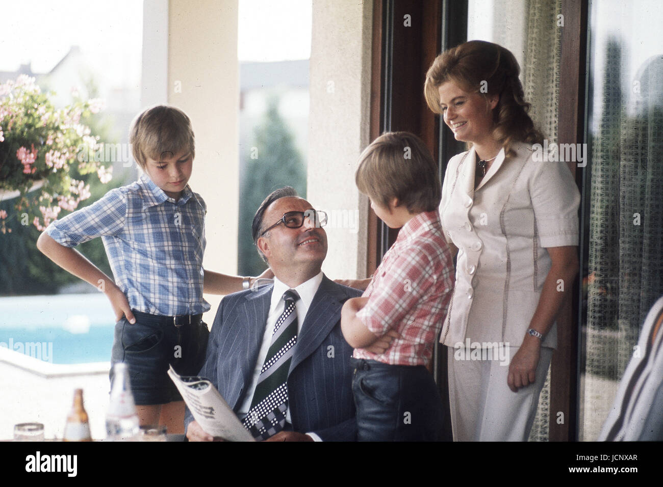 Helmut kohl family -Fotos und -Bildmaterial in hoher Auflösung – Alamy