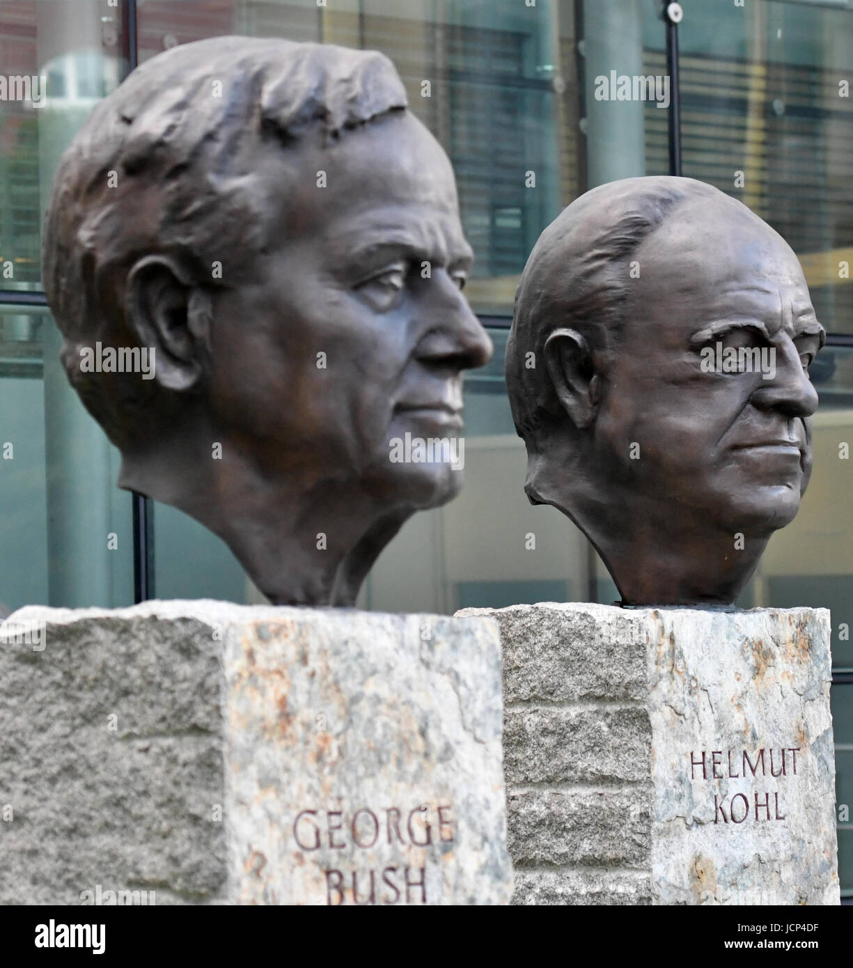 Deutsche einheit helmut kohl -Fotos und -Bildmaterial in hoher ...