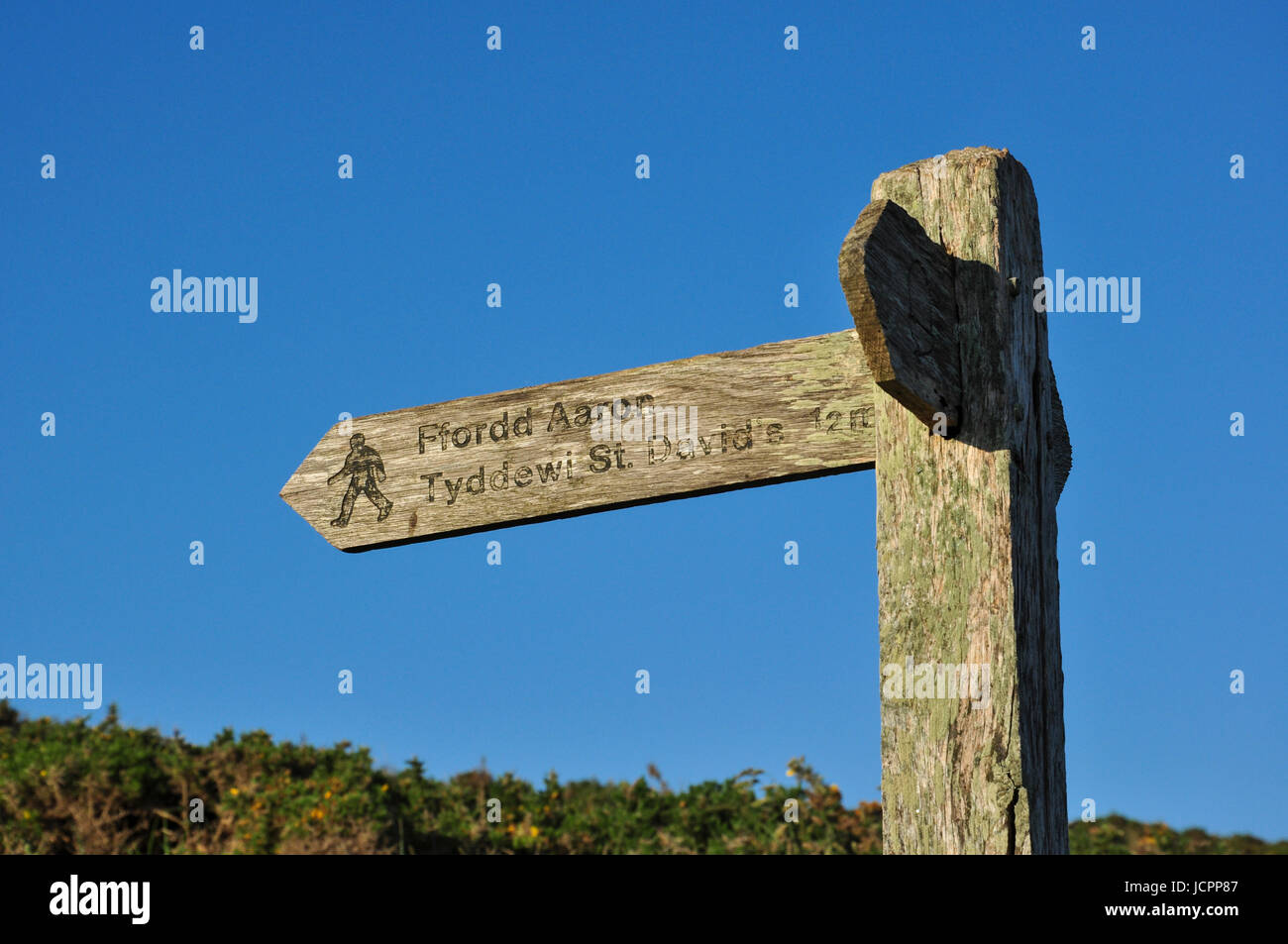Traditionelle wegweiser -Fotos und -Bildmaterial in hoher Auflösung – Alamy