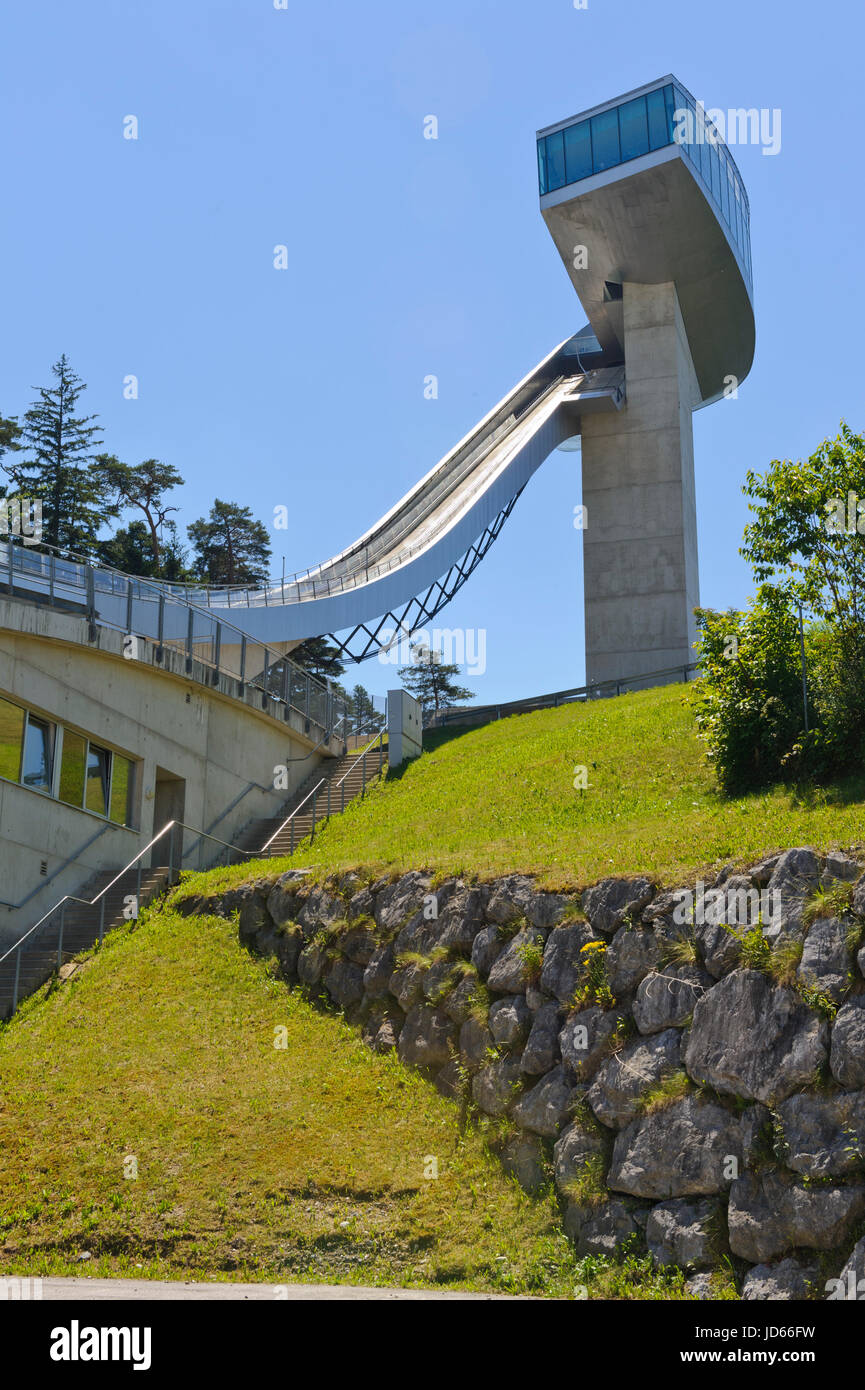 Bergisel olympiastadion -Fotos und -Bildmaterial in hoher Auflösung – Alamy