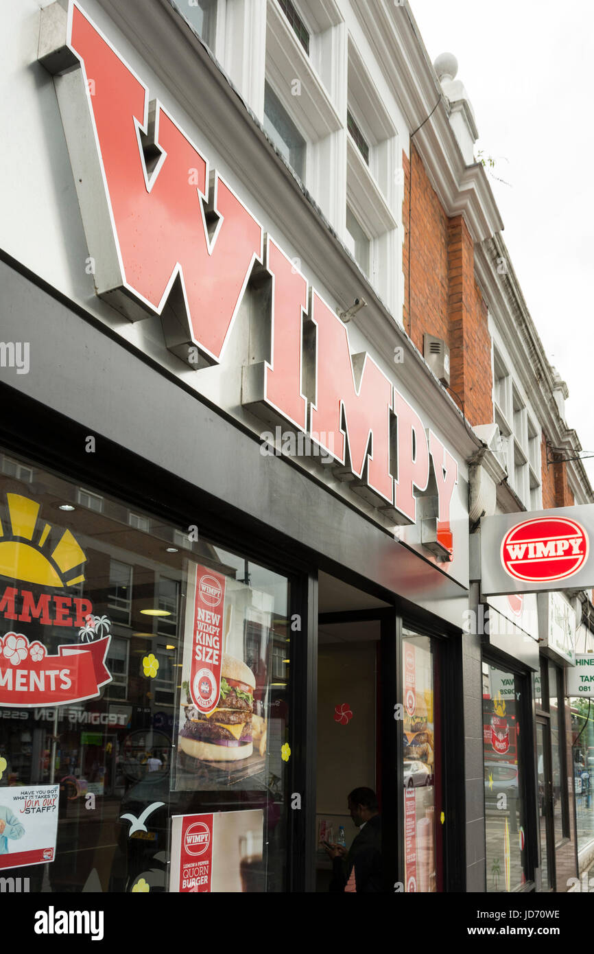 Wimpy fast food restaurant -Fotos und -Bildmaterial in hoher Auflösung ...