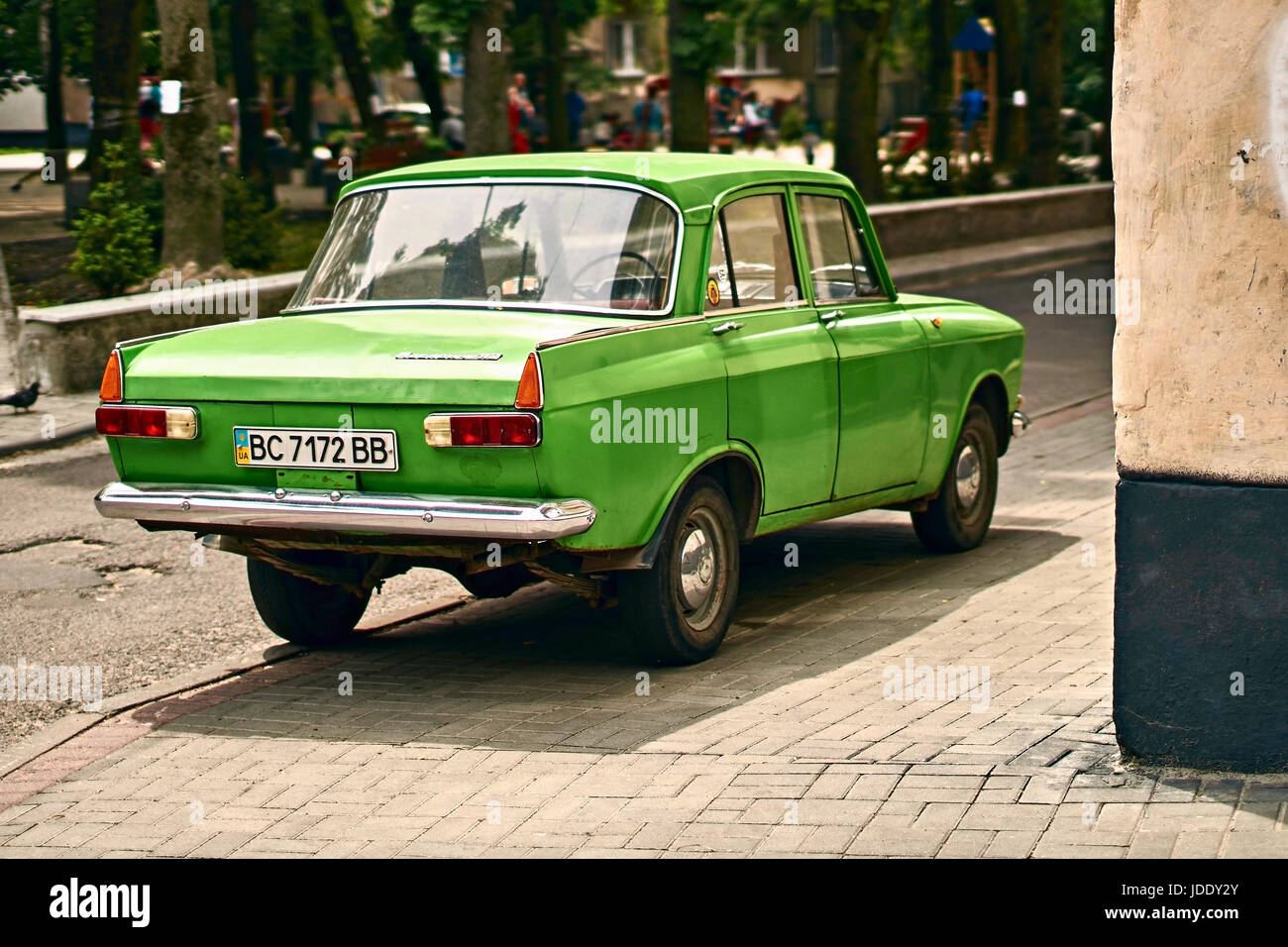 Moskvitch 412 -Fotos und -Bildmaterial in hoher Auflösung – Alamy