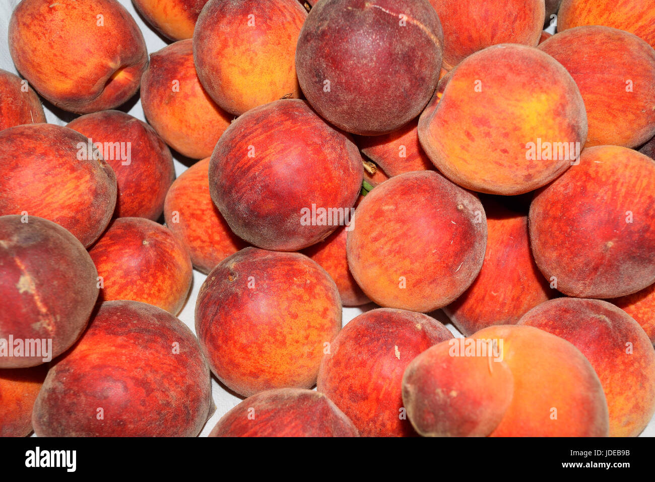 Saftige pfirsiche -Fotos und -Bildmaterial in hoher Auflösung – Alamy