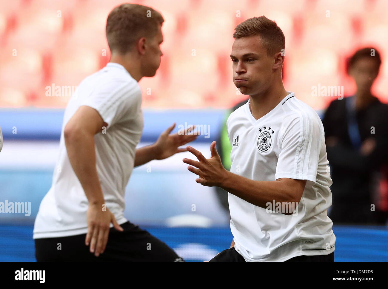Joshua Kimmich Training Stockfotos und -bilder Kaufen - Alamy