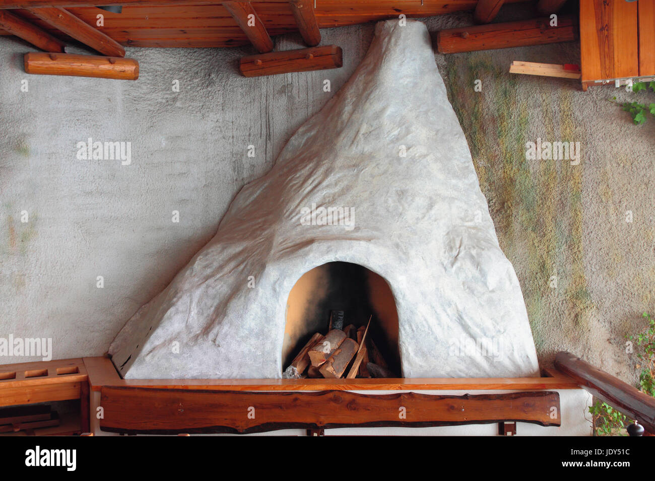 Alpine Ofen, "Plein Roc" Restaurant. Rochers-de-Naye, Montreux, Schweiz ...