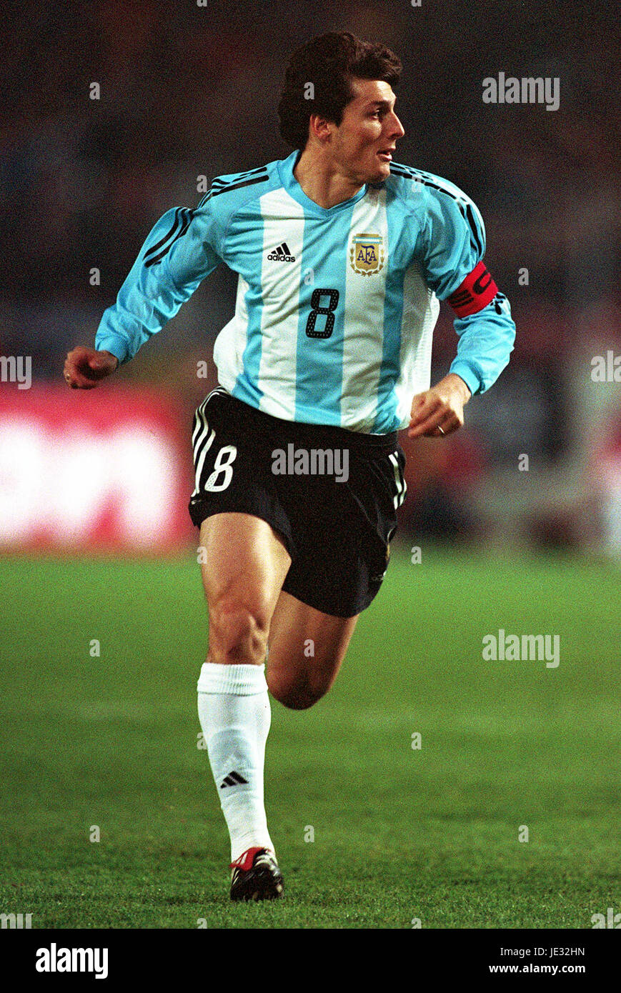Javier zanetti argentina inter milan -Fotos und -Bildmaterial in hoher ...