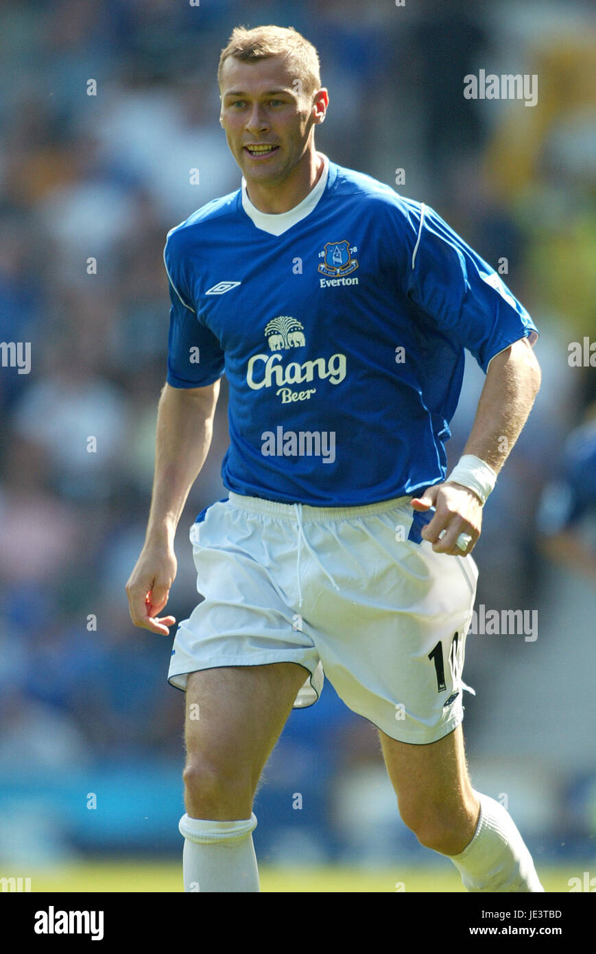 DUNCAN FERGUSON EVERTON FC GOODISON PARK LIVERPOOL LIVERPOOL ENGLAND 15 ...