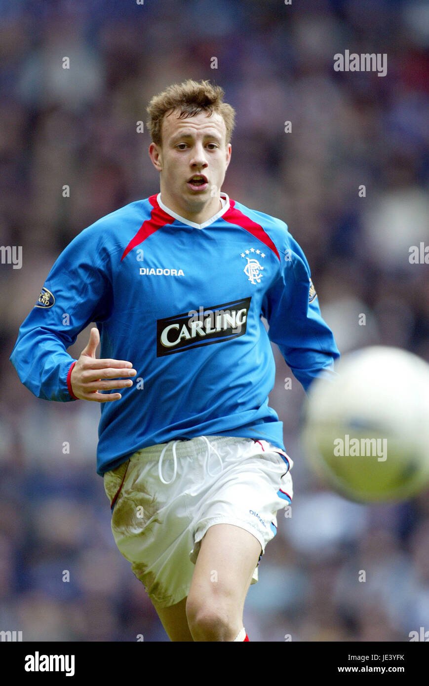 ALAN HUTTON GLASGOW RANGERS FC IBROX GLASGOW Schottland 28. März 2004 ...