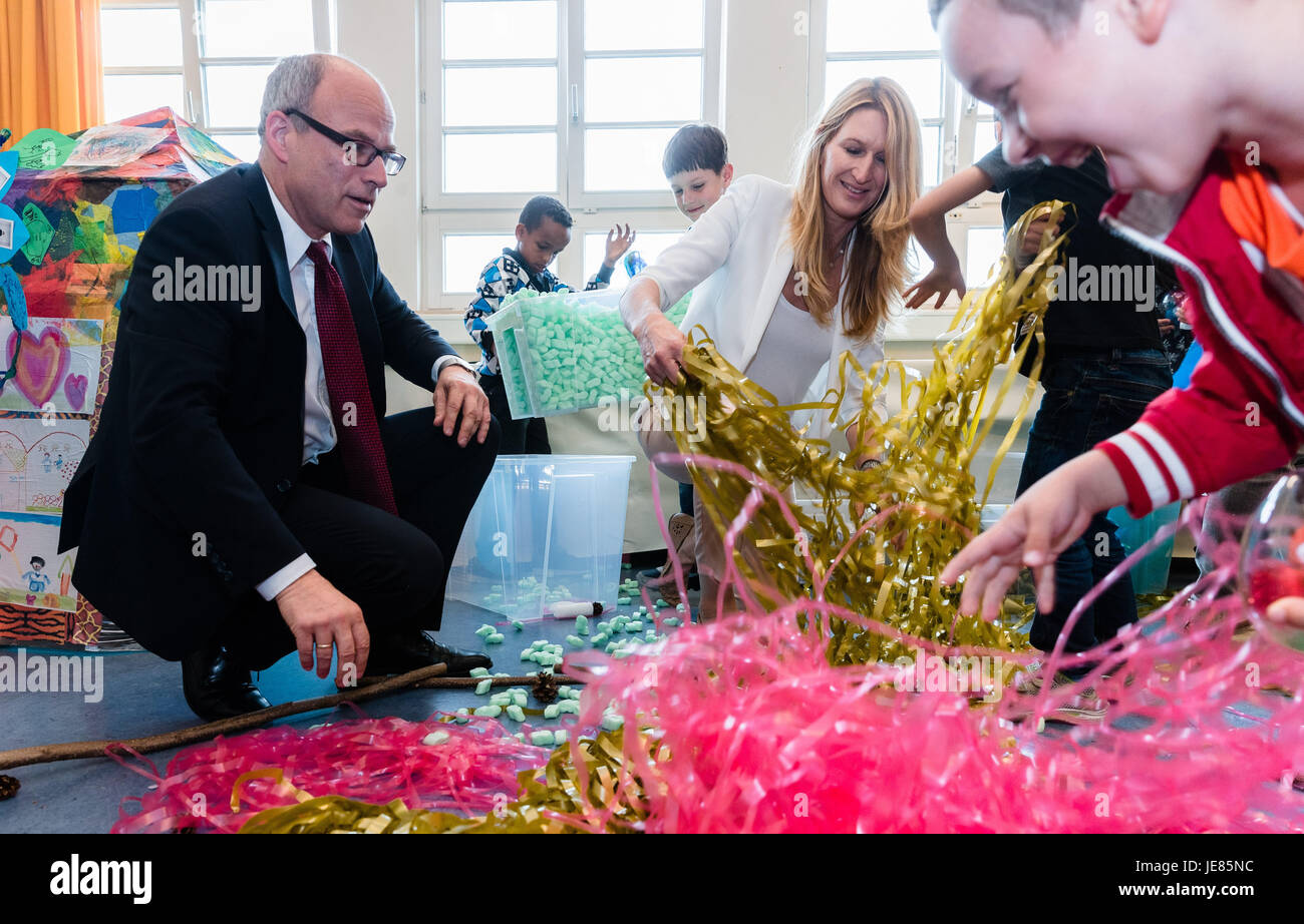 Steffi graf as a player -Fotos und -Bildmaterial in hoher Auflösung ...