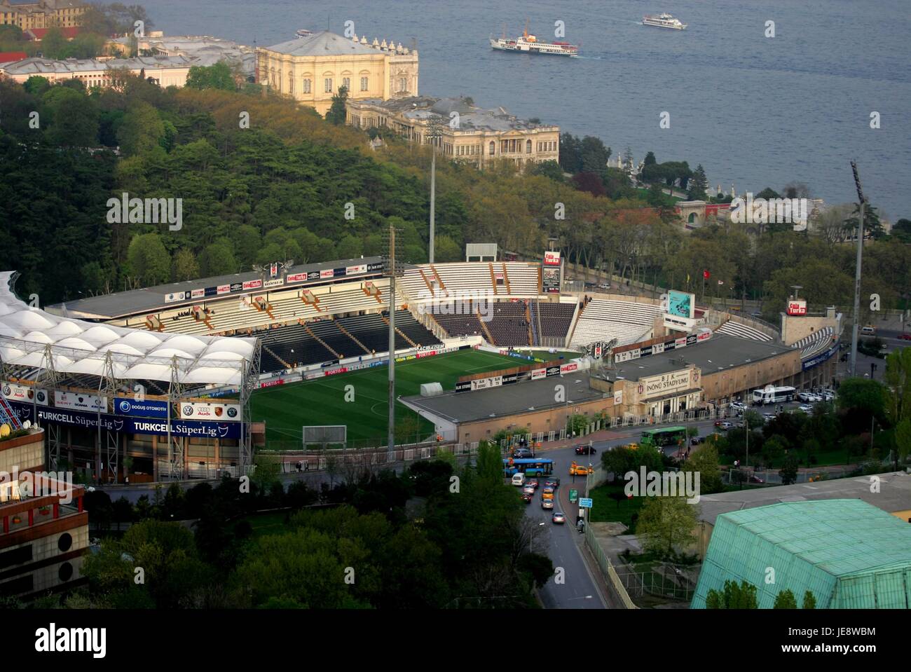 Inonu istanbul stadium turkey -Fotos und -Bildmaterial in hoher ...