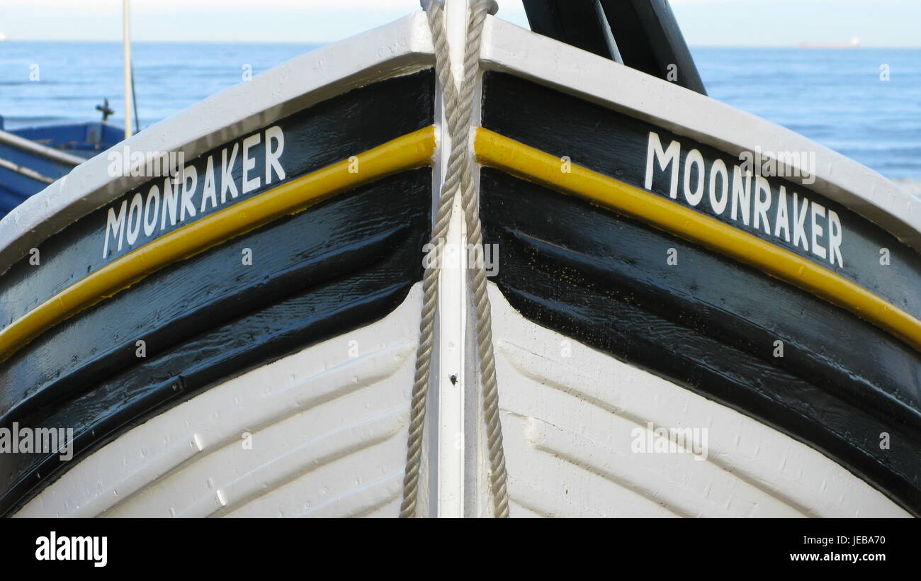 Fischerboot auf offener see -Fotos und -Bildmaterial in hoher Auflösung ...