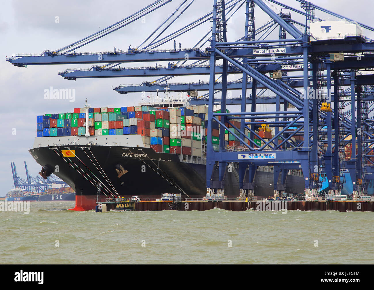 Containerhafen großbritannien -Fotos und -Bildmaterial in hoher ...
