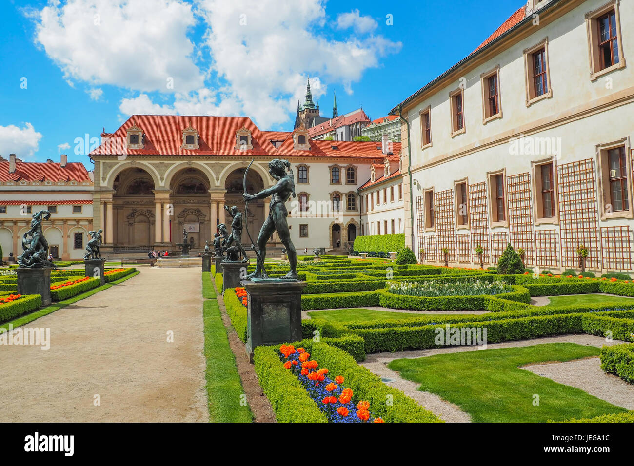 Blick auf die Barock-Wallenstein-Palais in Malá Strana, Prag, derzeit ...