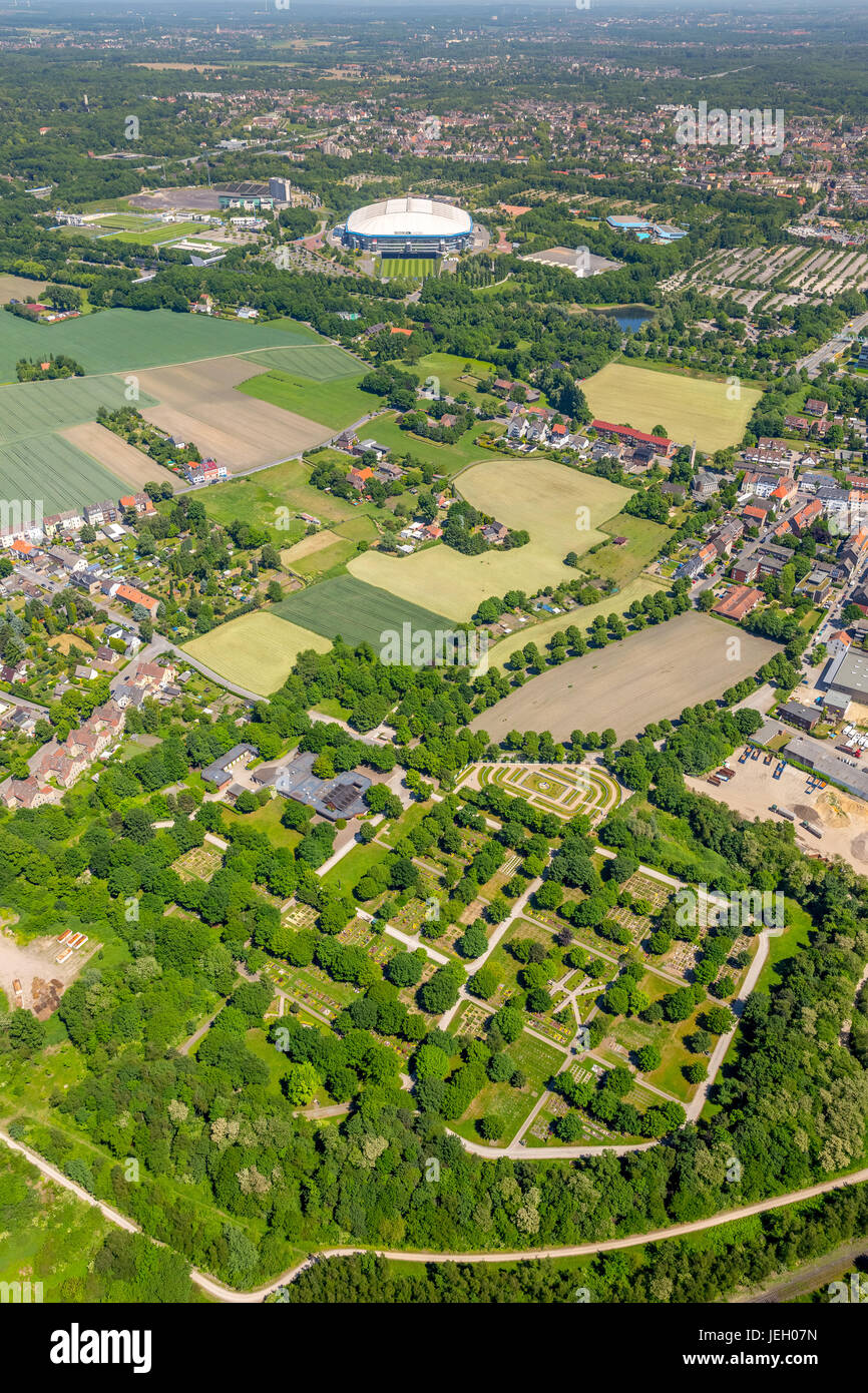 Schalke Friedhof, Friedhof Beckhausen Sutum in Sichtweite der Veltins ...