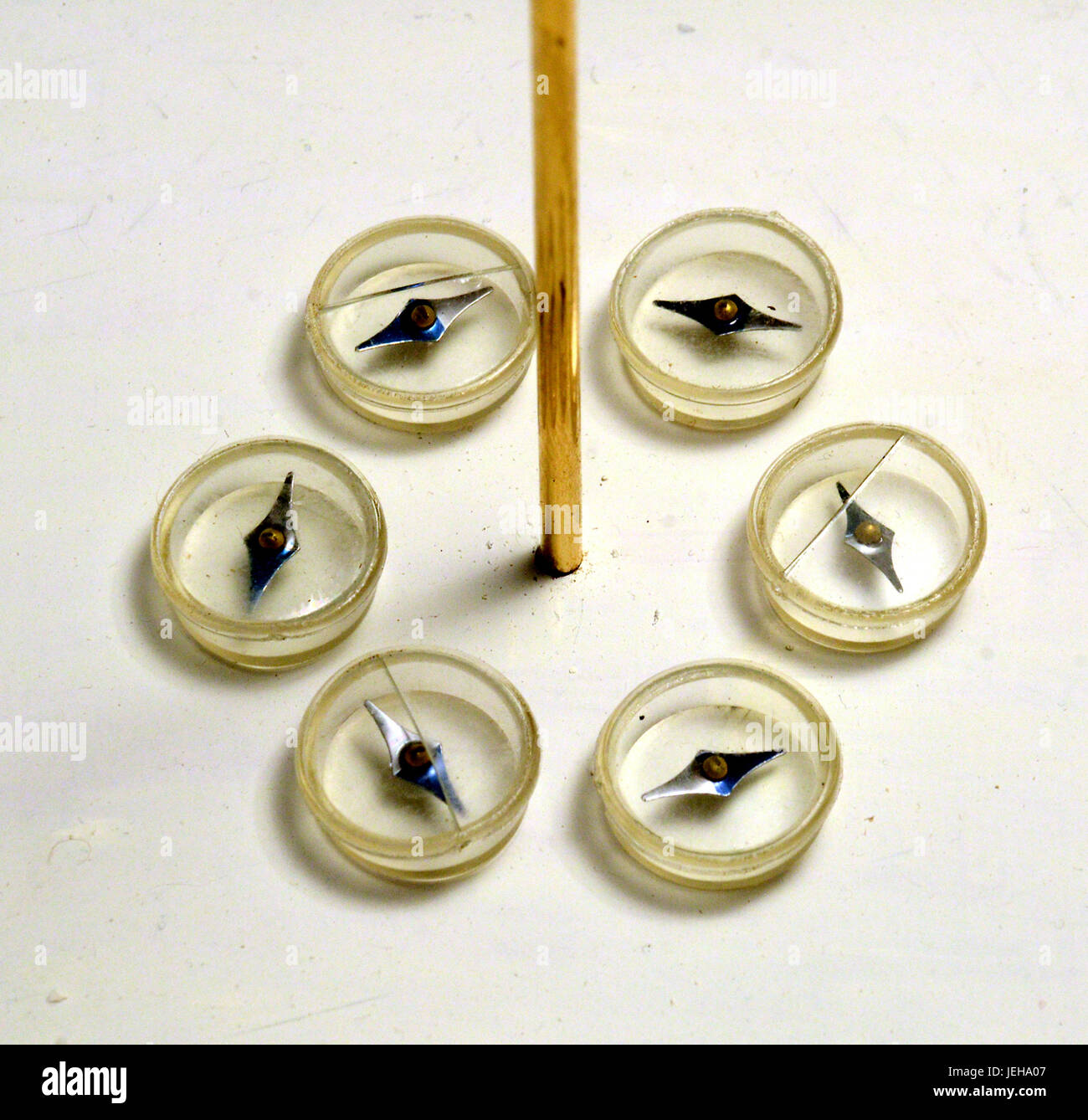 Magnetic field -Fotos und -Bildmaterial in hoher Auflösung – Alamy