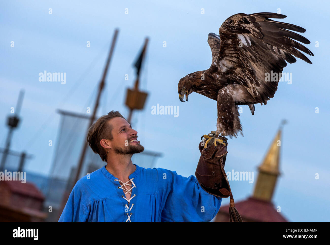 Stortebeker festspiele -Fotos und -Bildmaterial in hoher Auflösung – Alamy
