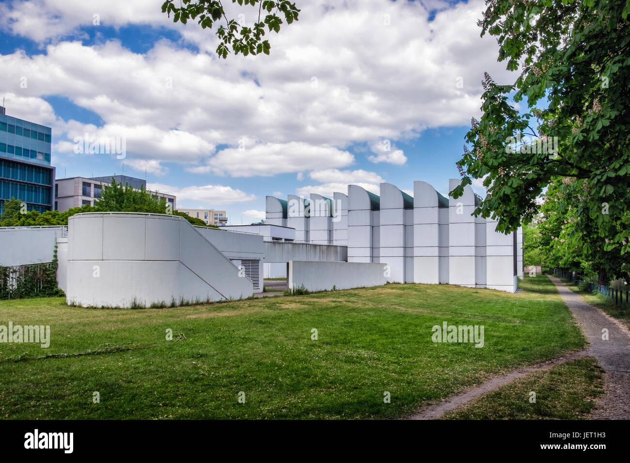 Berlin,Tiergarten.The Bauhaus-Gebäude, Bauhaus-Archiv Museum für ...