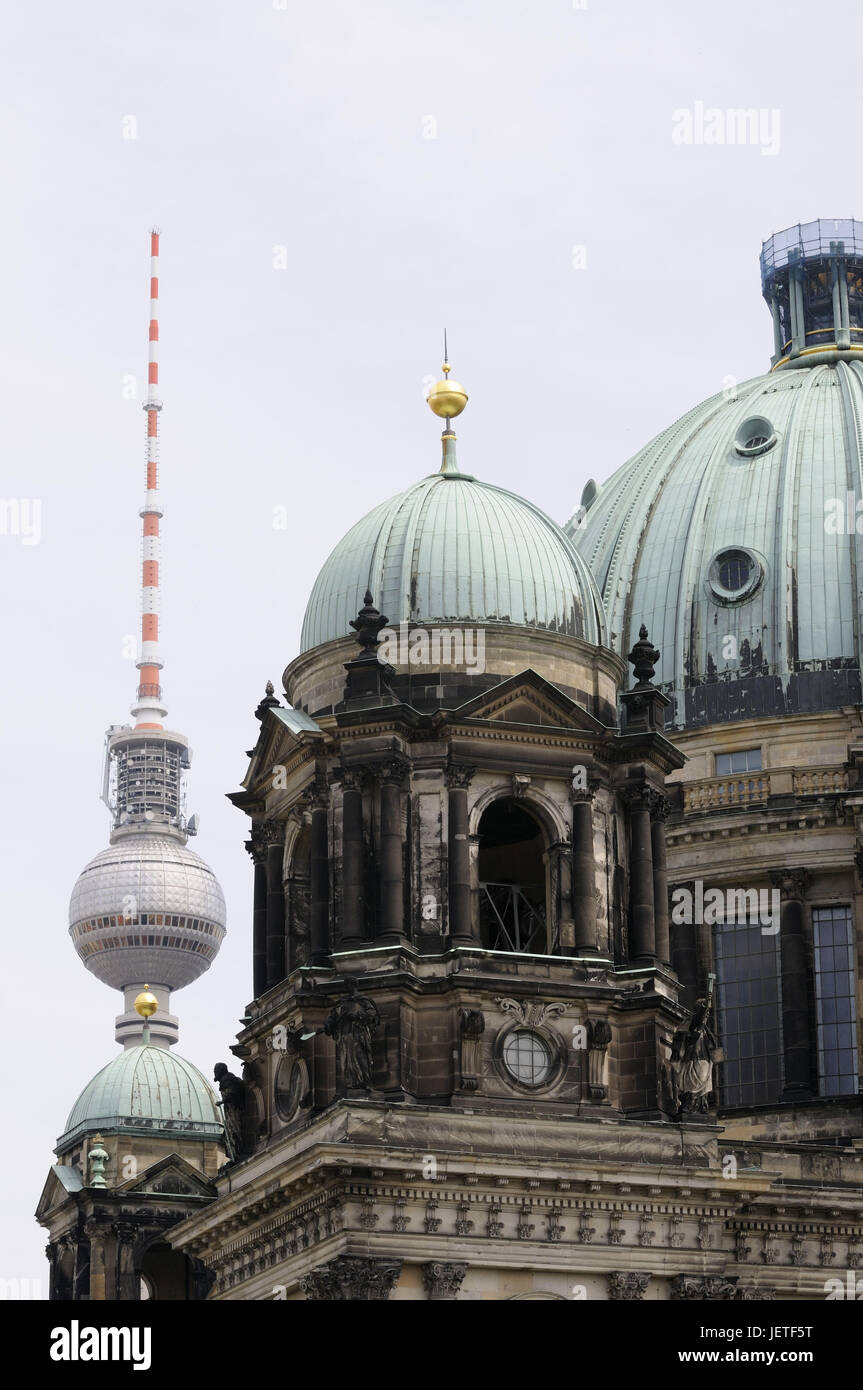 Berlin berliner dom tv tower -Fotos und -Bildmaterial in hoher ...
