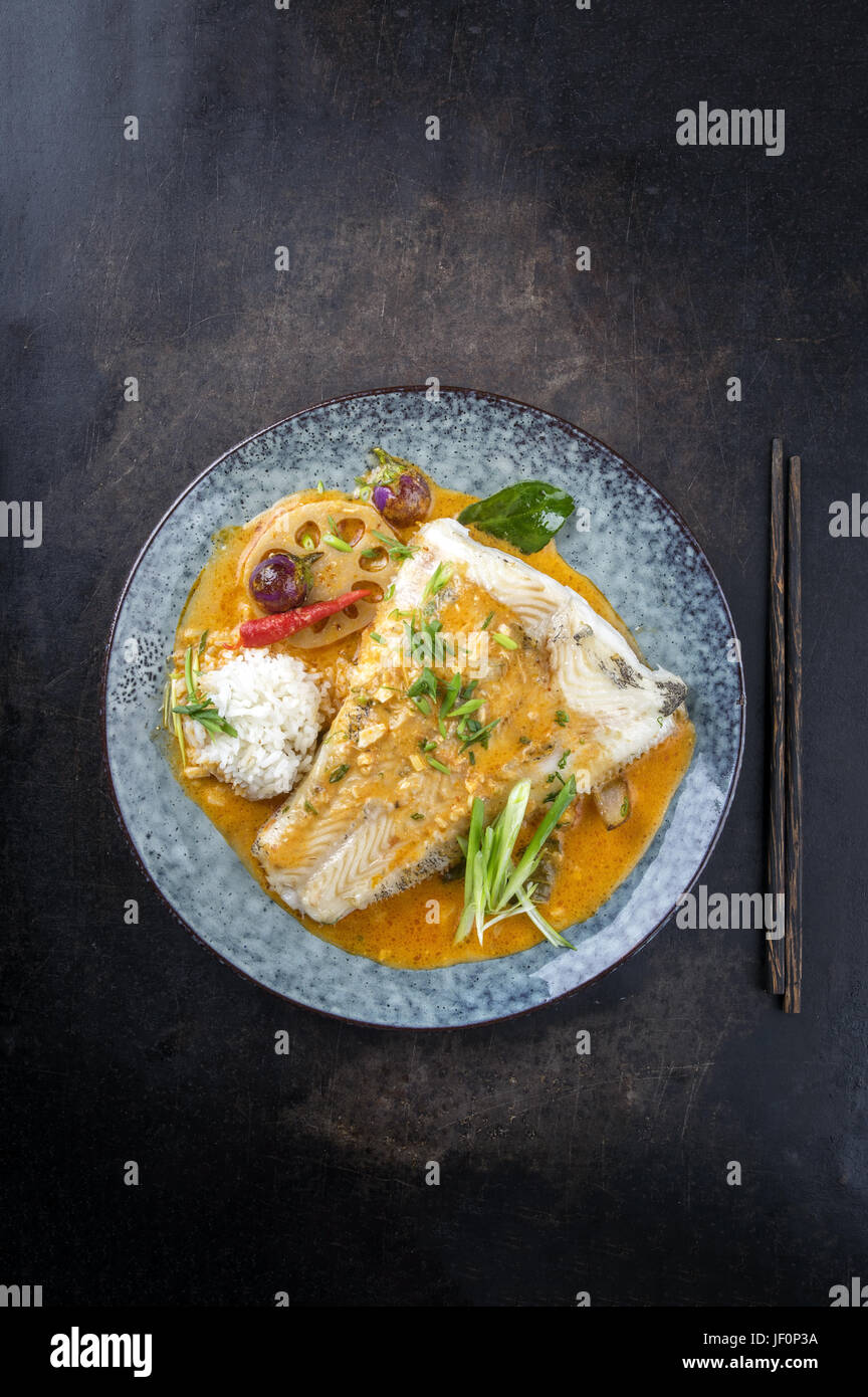 Heilbutt sushi -Fotos und -Bildmaterial in hoher Auflösung – Alamy