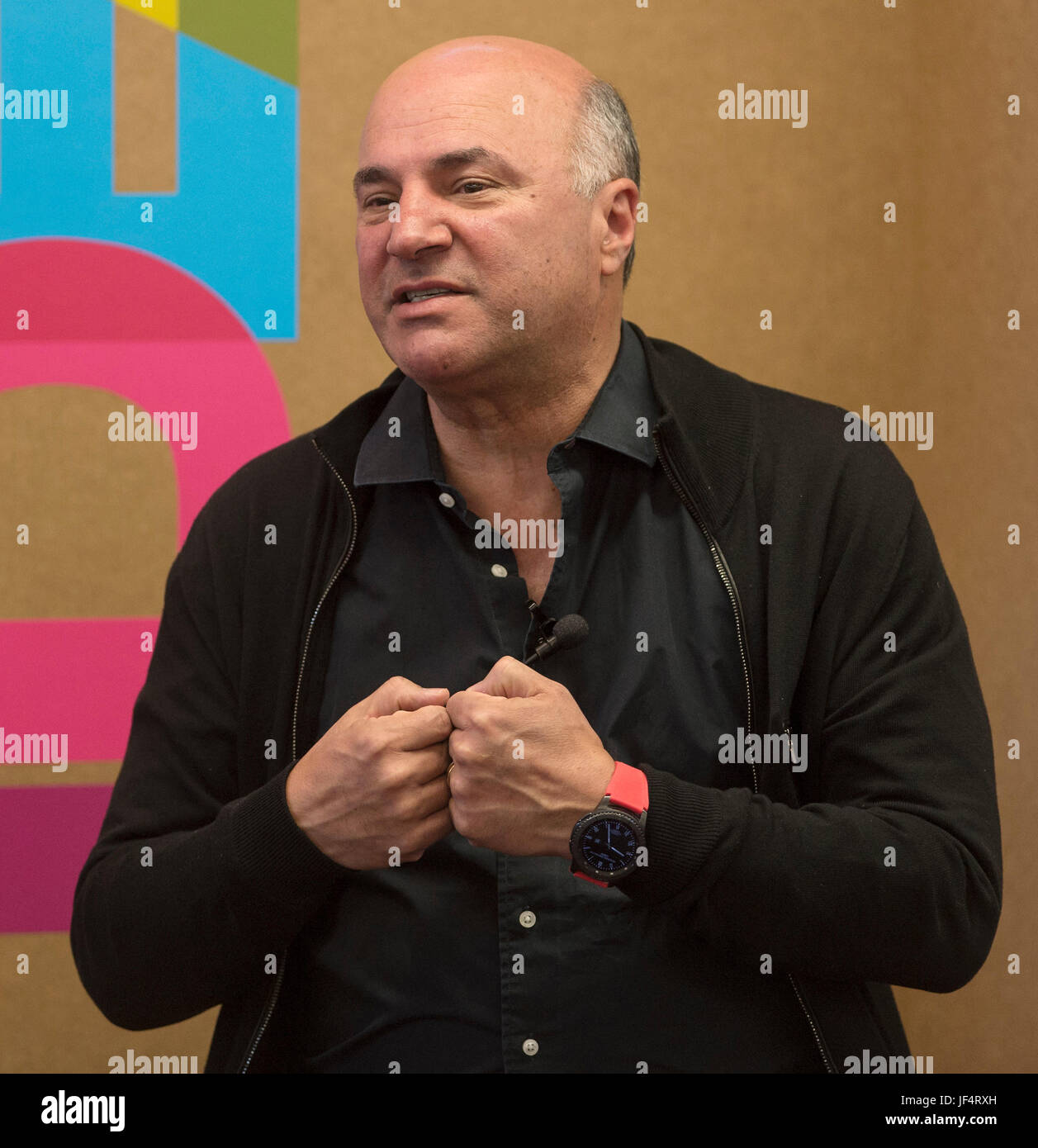 Kevin oleary -Fotos und -Bildmaterial in hoher Auflösung – Alamy