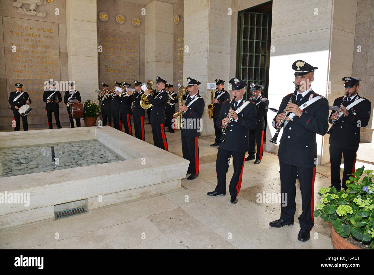 Italienische carabinieri band -Fotos und -Bildmaterial in hoher ...
