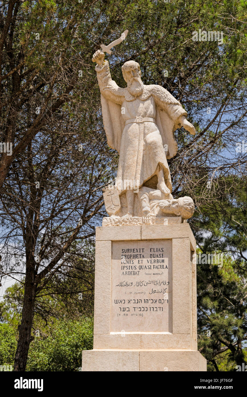 Prophet elijah statue sculpture -Fotos und -Bildmaterial in hoher ...