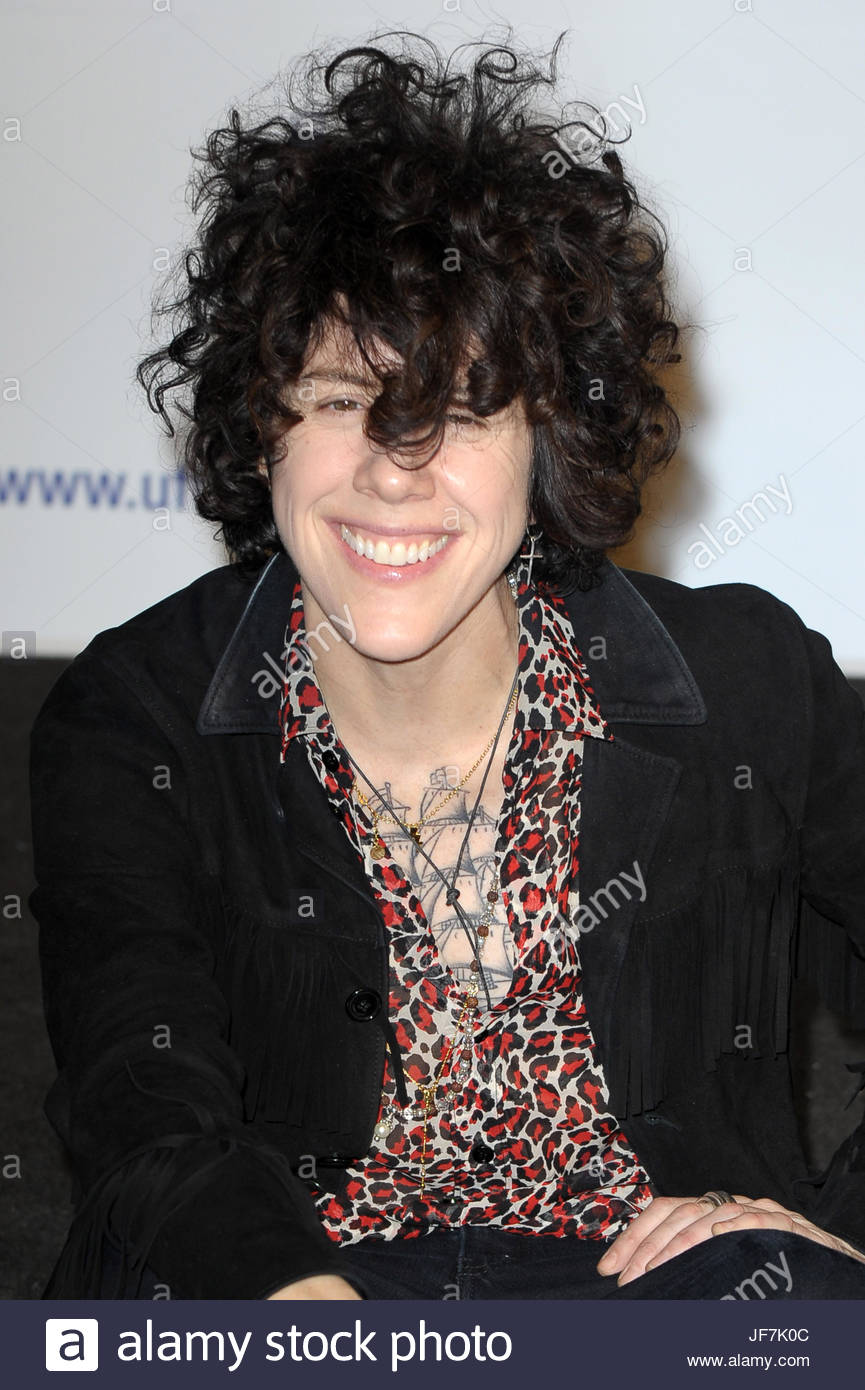 Laura Pergolizzi Lp Stockfotos und -bilder Kaufen - Alamy