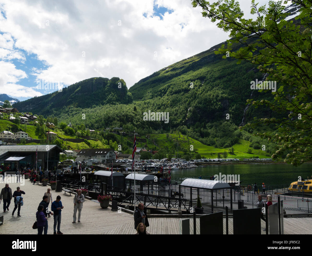 Geiranger Dorf Ende des Geirangerfjorden Sunnmøre Region Møre Og ...