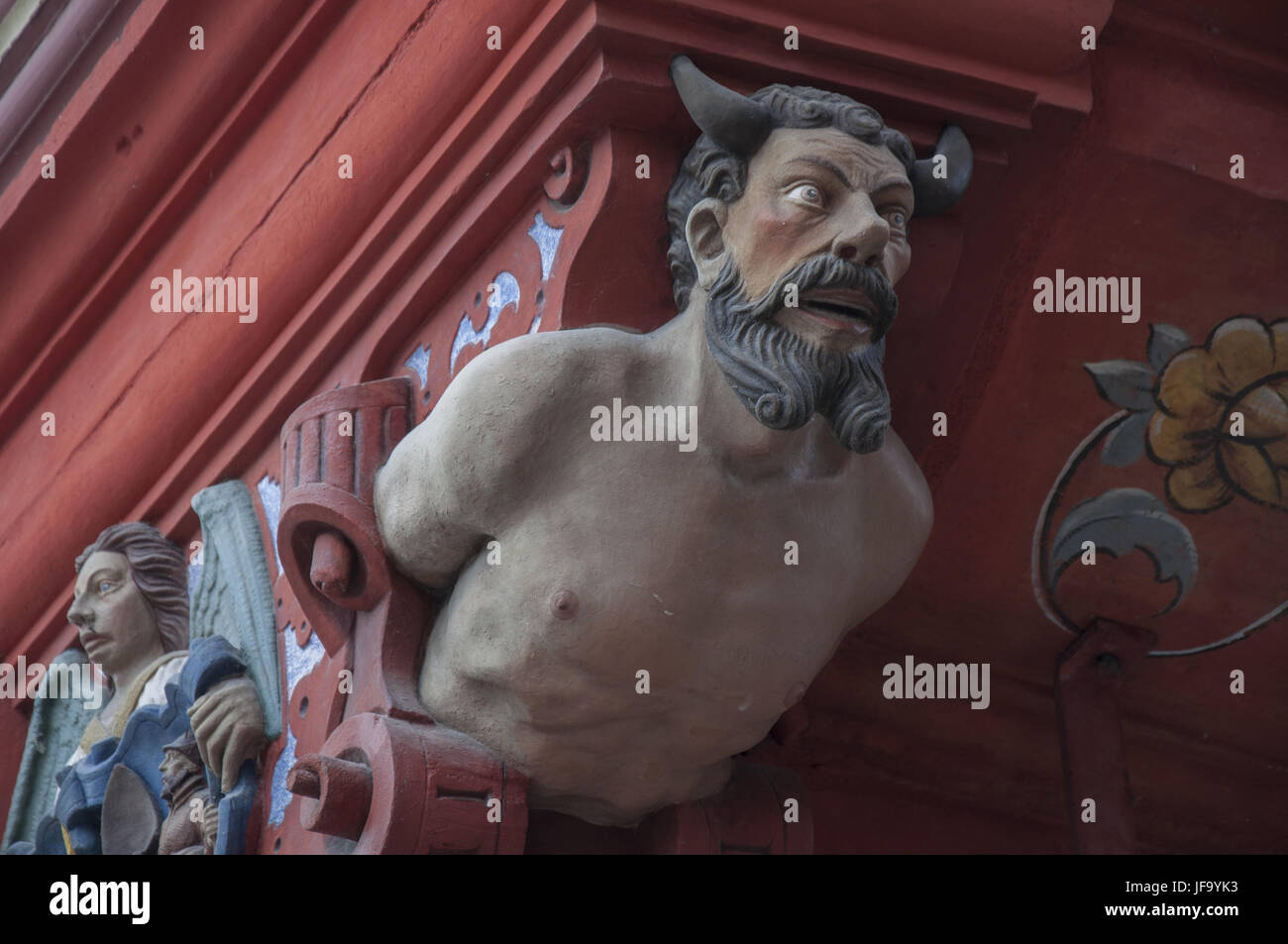 Groteske Figur in Oehringen, Deutschland Stockfotografie - Alamy