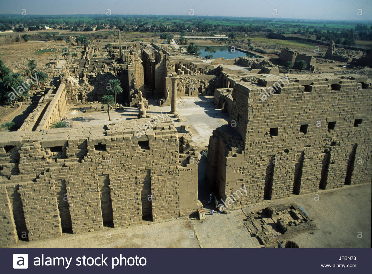 Karnak Temple Egypt Aerial Stockfotos & Karnak Temple Egypt Aerial ...
