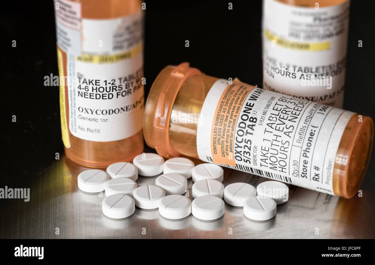 Makro von opioid Oxycodon Tabletten Stockfotografie - Alamy