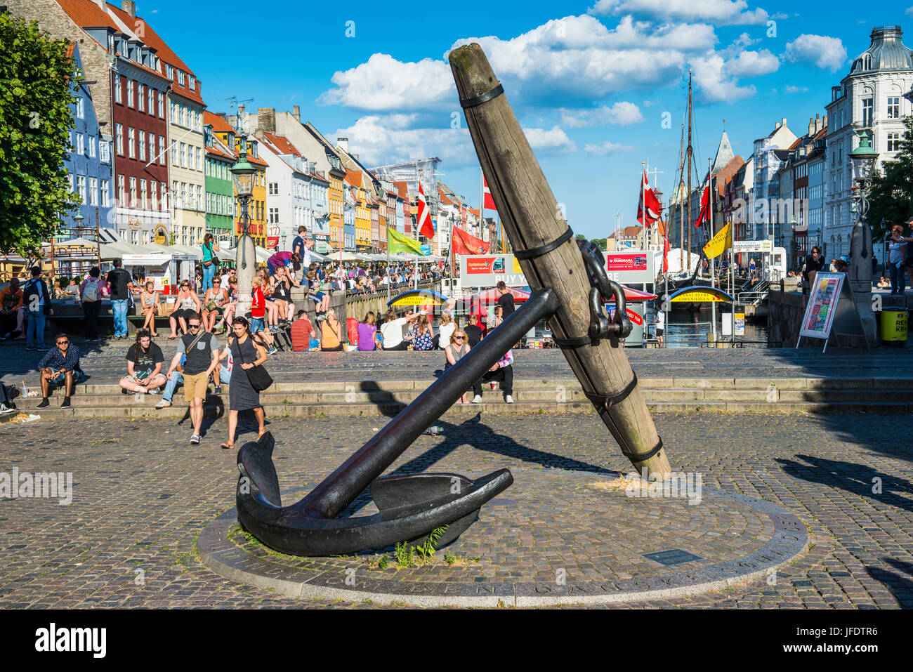 Anchor nyhavn copenhagen denmark -Fotos und -Bildmaterial in hoher ...
